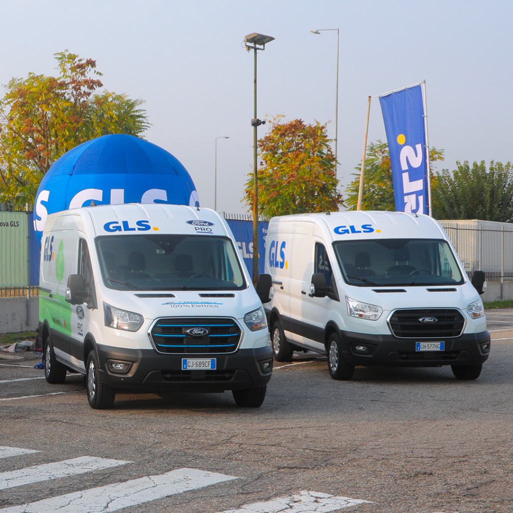 Ford E-Transit. Continuano i test, anche con GLS - Mezzi Commerciali