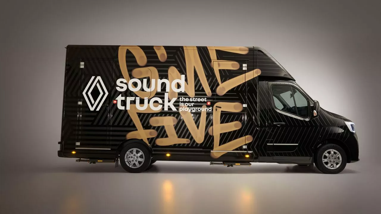 Renault Master Soundtruck, da furgone a studio musicale - Mezzi Commerciali