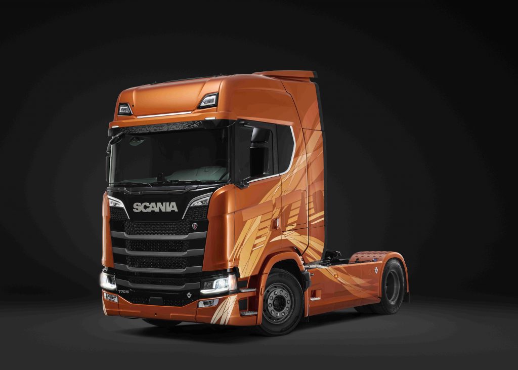 Due speciali "show trucks" Scania al Transpotec - Mezzi Commerciali