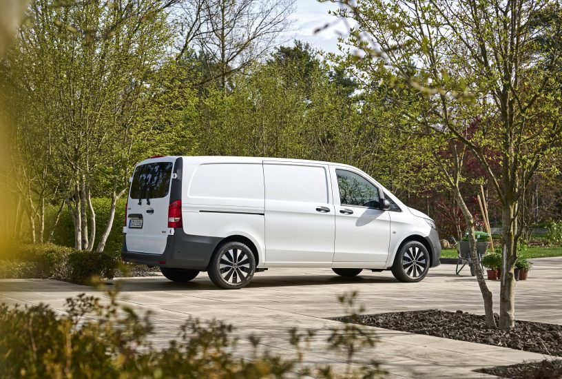 Mercedes-Benz Vito 2024, si rinnova il middle-van tedesco - Mezzi ...