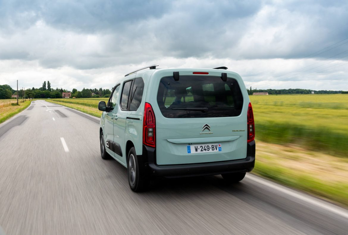 Citroën Berlingo Combi, esterni e dettagli abitacolo - Mezzi Commerciali