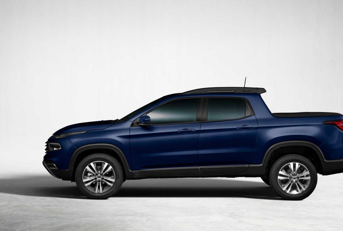 Fiat Toro pick-up - foto di interni ed esterni - Mezzi Commerciali