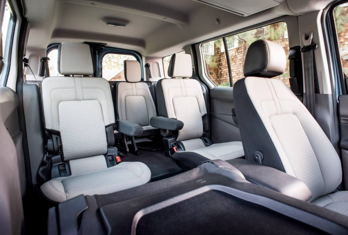 Ford Transit Connect Combi – foto di interni ed esterni - Mezzi Commerciali
