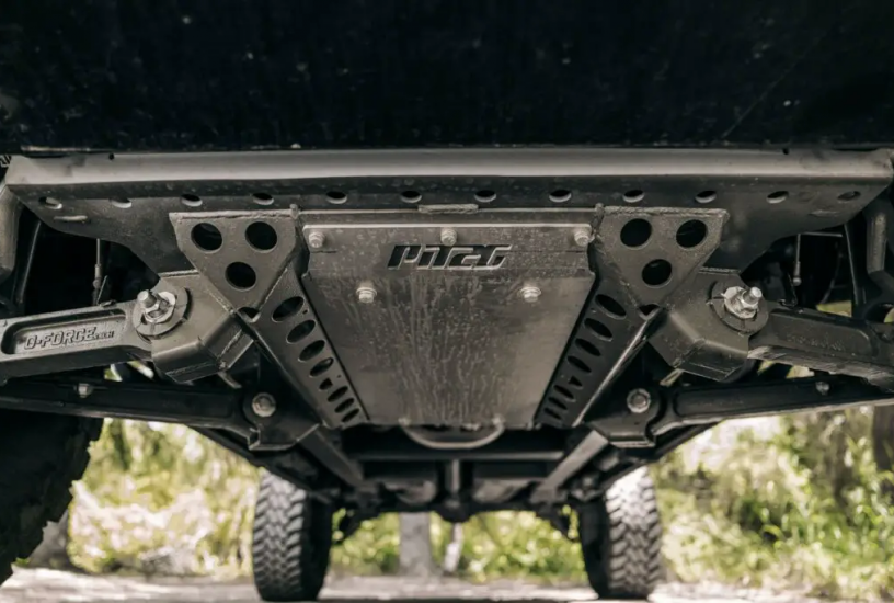 Il Mercedes-AMG G63 si trasforma in pick-up da campeggio - Mezzi ...