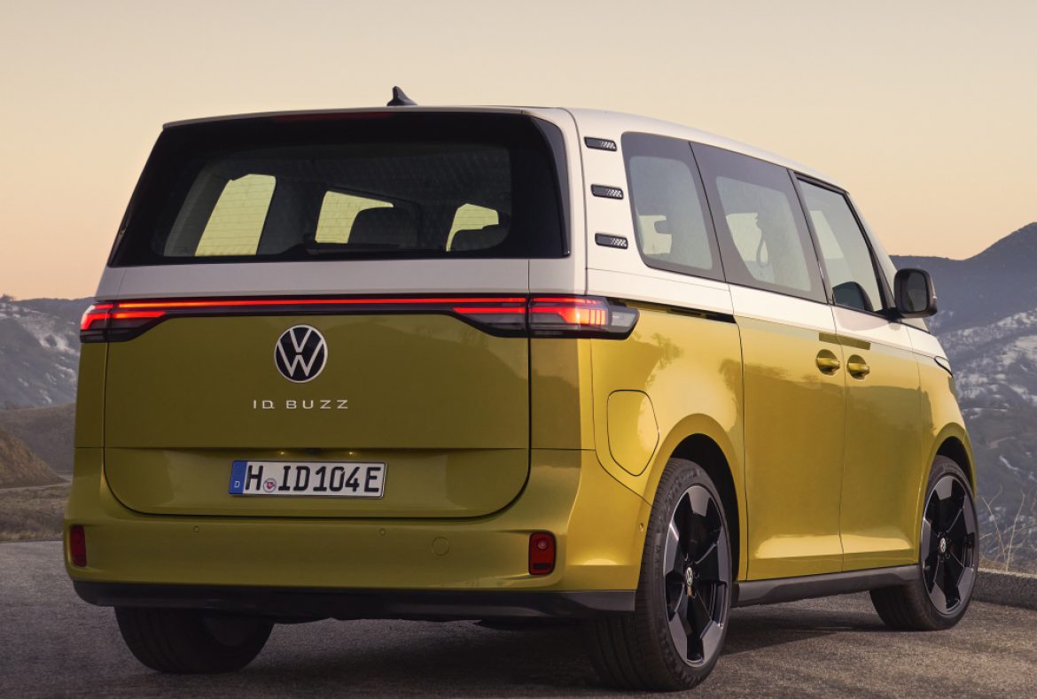Volkswagen ID.Buzz - foto di interni ed esterni - Mezzi Commerciali