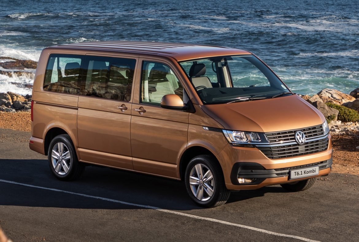 Volkswagen Transporter Kombi - foto di interni ed esterni - Mezzi ...