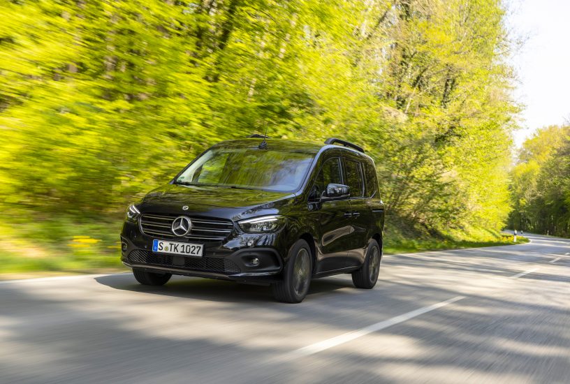 Mercedes Classe T 160 d, la prova del multivan della Stella - Mezzi ...