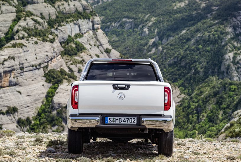 Classe X: le dimensioni, i motori e i prezzi del pick-up Mercedes